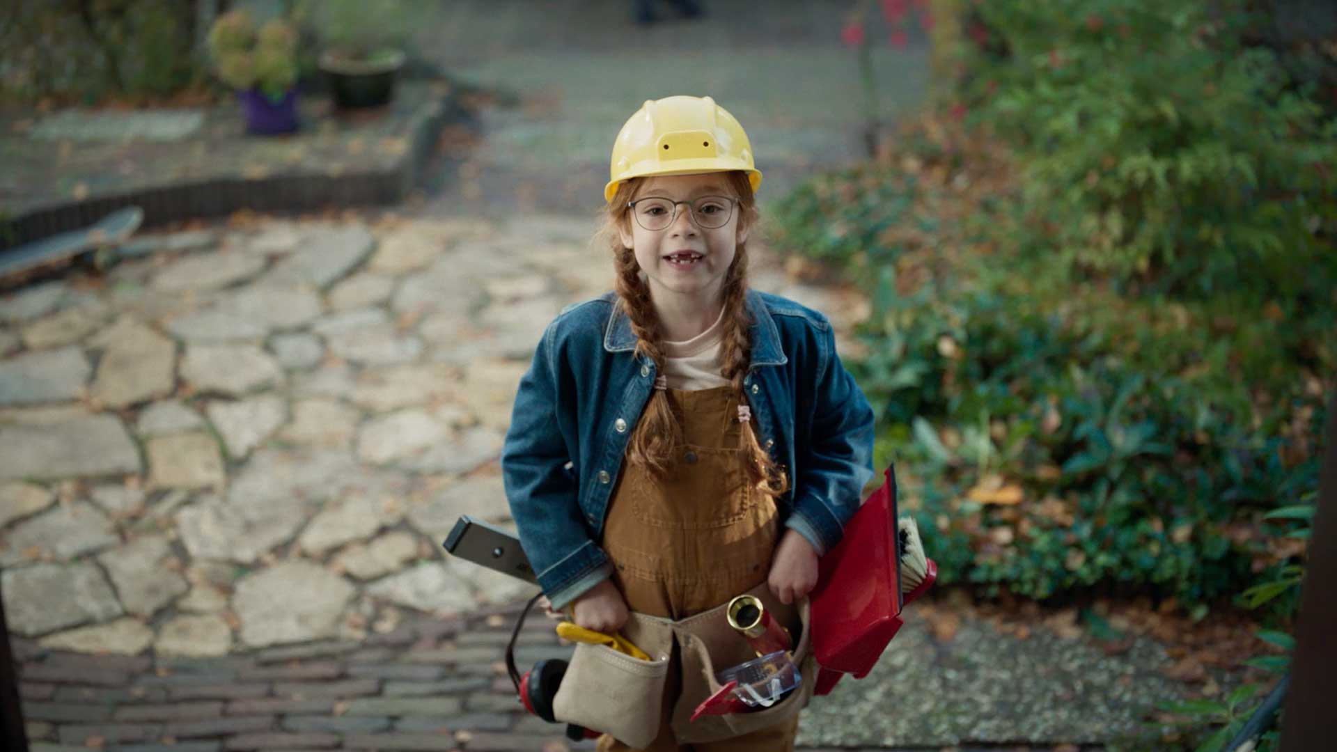 Essent — Holy Fools